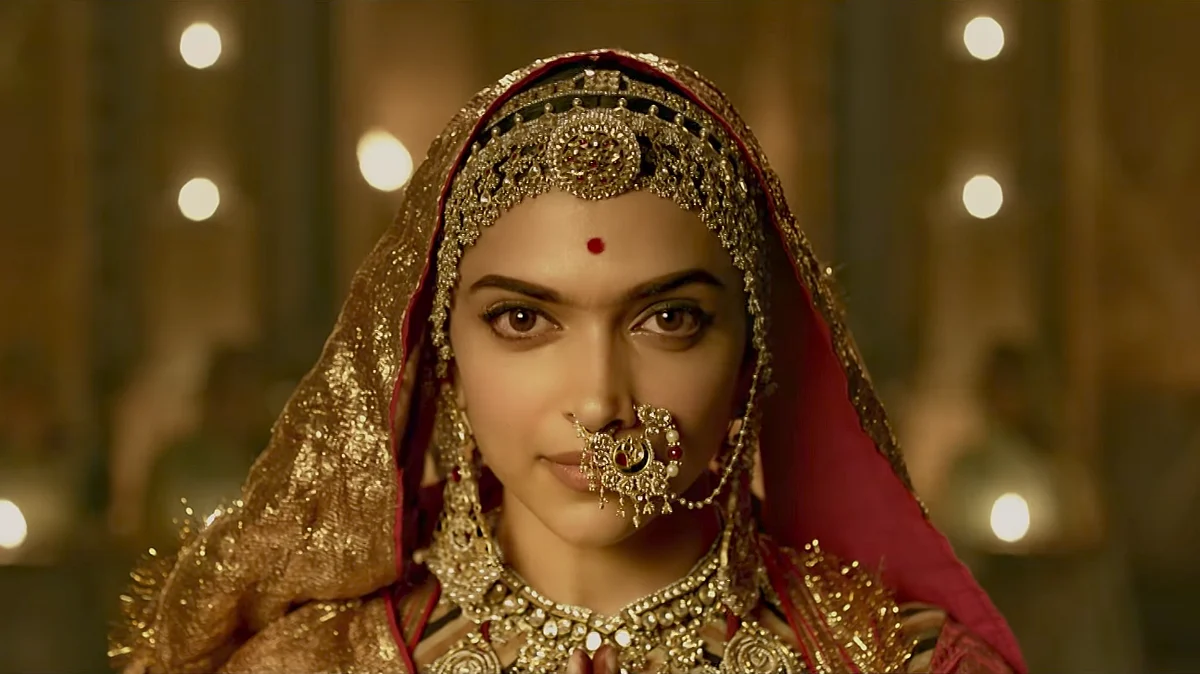 The Padmavati Story So Far 200 Craftsmen And 400 Kilos Of Gold the-padmavati-story-so-far-200-craftsmen-and-400-kilos-of-gold
